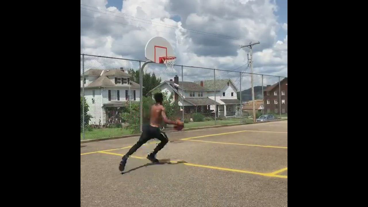 Basketball Dunks: These insane dunks will be the best thing you will ...