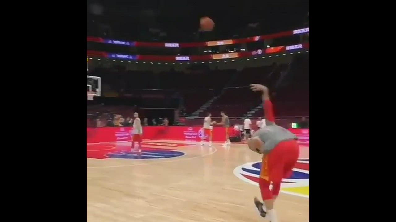 Basketball Skills: Half-Court Shot Done Right?